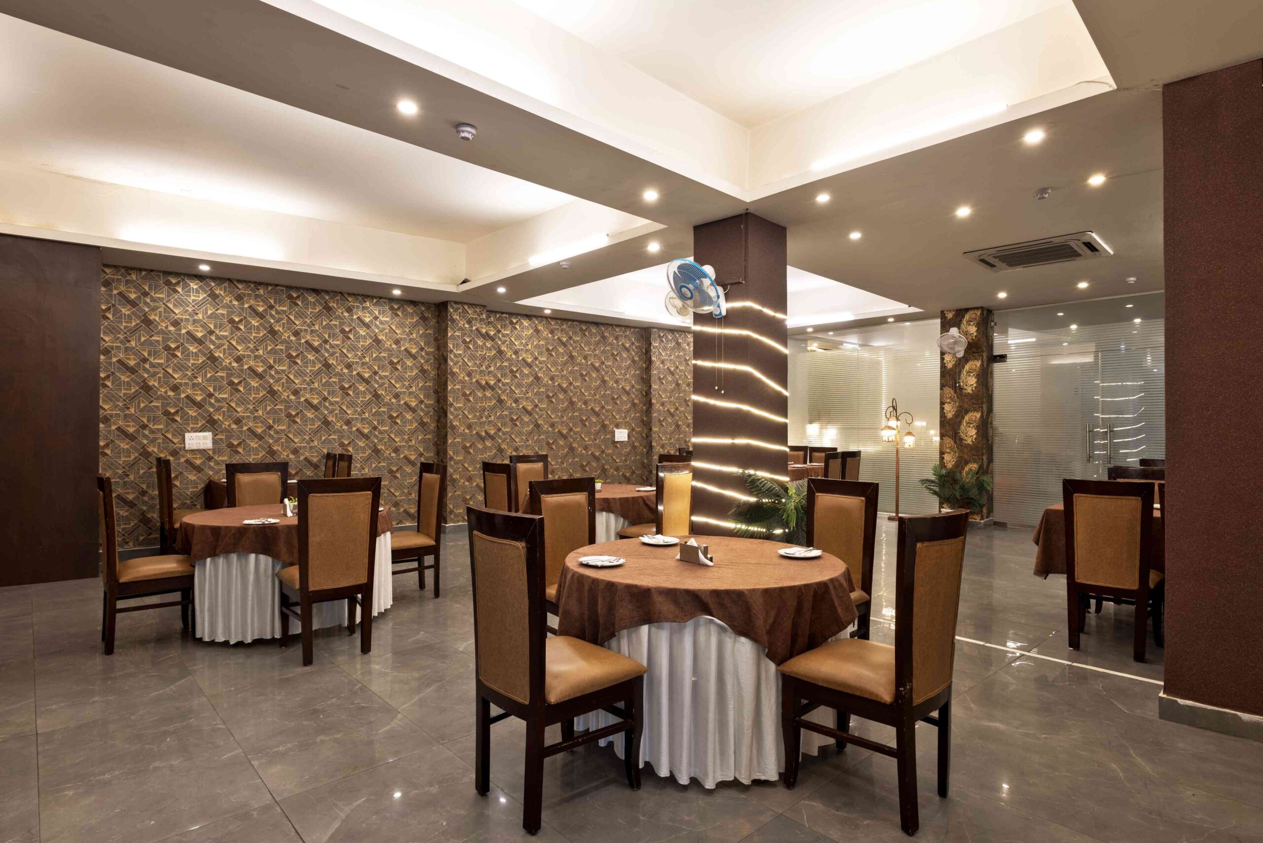 Effortless Comfort at Airport Hotel Tashree | Tashree Hotels